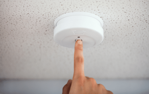 Safety Tips for Renters: Ensuring Your Smoke Detectors Are Ready | RE ...